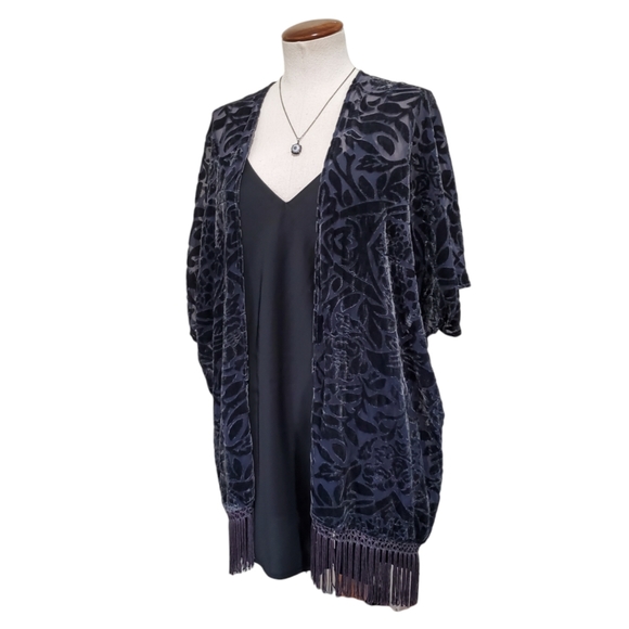 Sun & Shadow | Sweaters | Sun Shadow Floral Burnout Velvet Boho Kimono ...